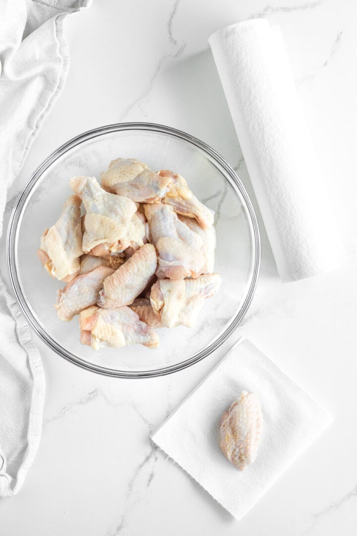 Garlic Butter Chicken Wings - doublethespoonfuls.com