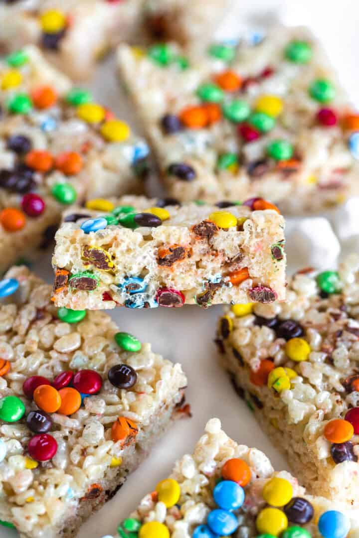 Rice Krispies Treats with M&Ms - doublethespoonfuls.com