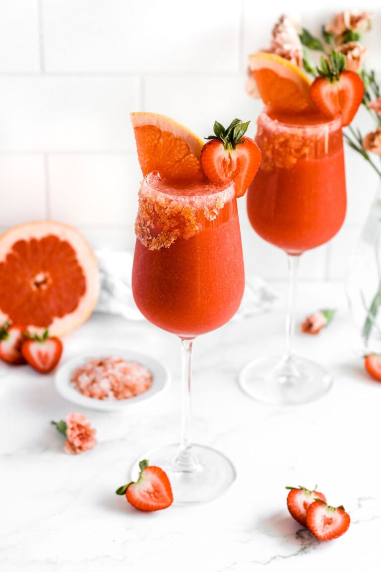 Strawberry Mocktail (Simple Frozen Mocktail Recipe ...