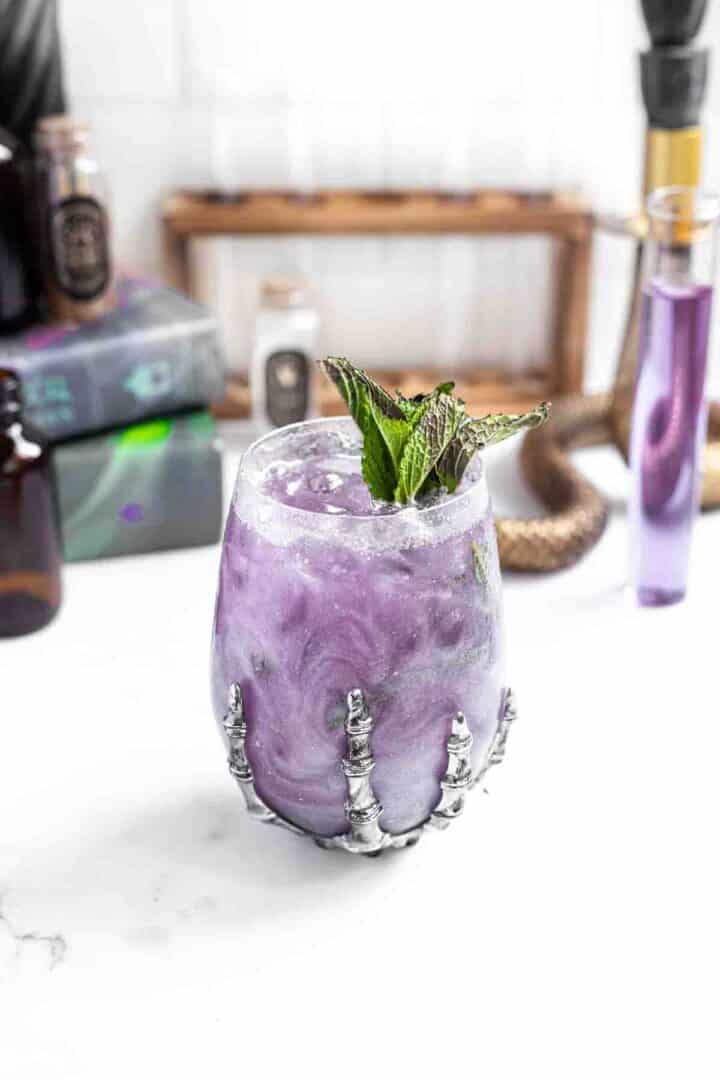Polyjuice Potion Spritz (Harry Potter Cocktail) - doublethespoonfuls.com